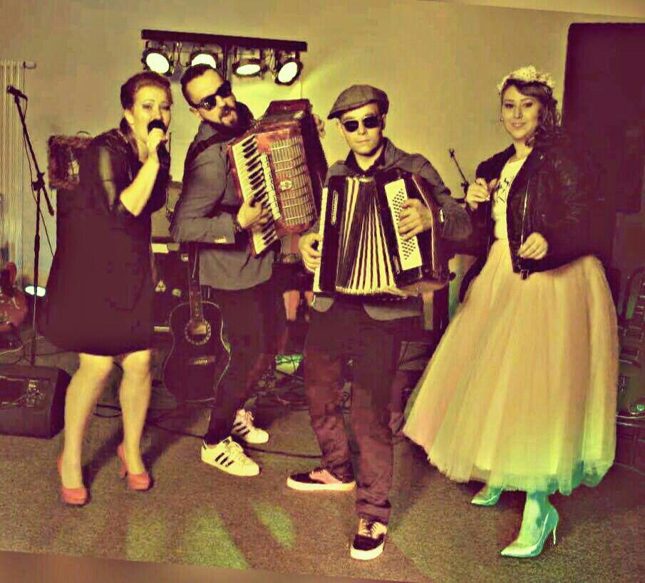 Zespół POPCOVER - Zespoły weselne Warszawa